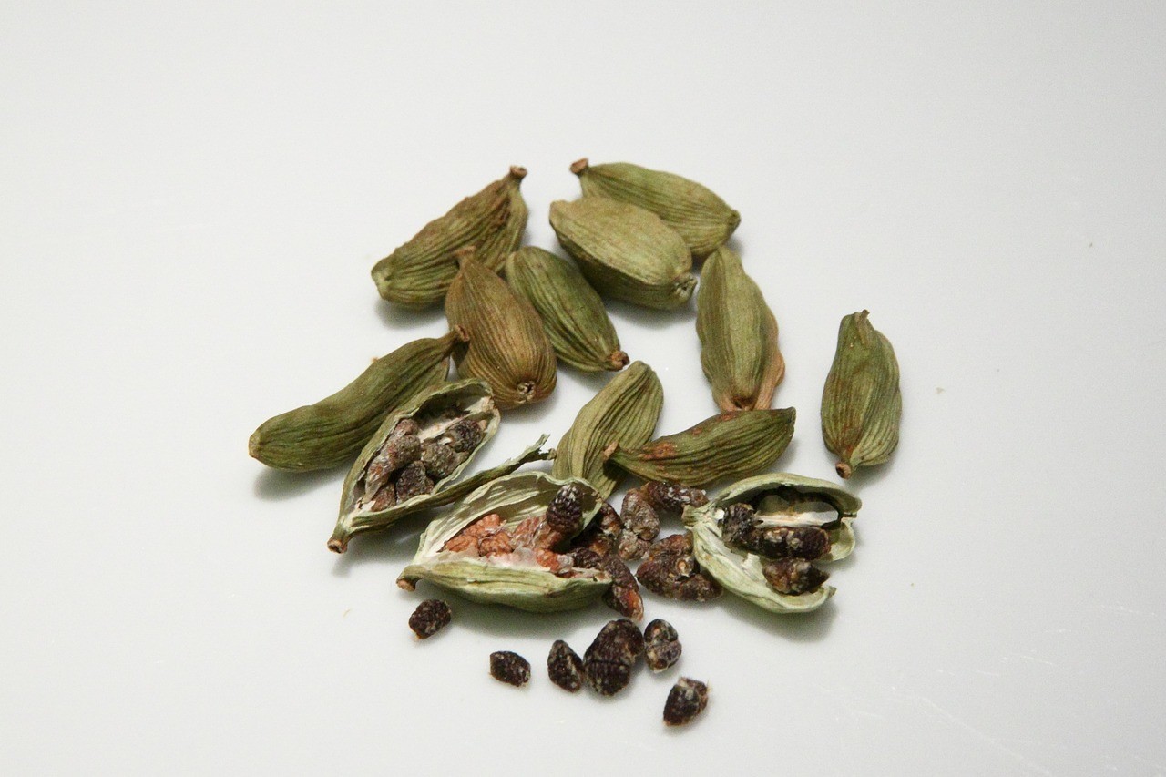 Alimentos: cardamomo. Propiedades, beneficios y su uso en la cocina