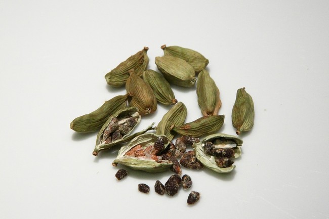 Alimentos: cardamomo. Propiedades, beneficios y su uso en la cocina
