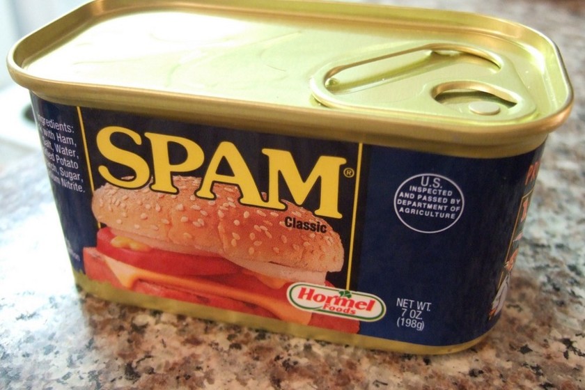 Una semana respondiendo a todos los correos de spam