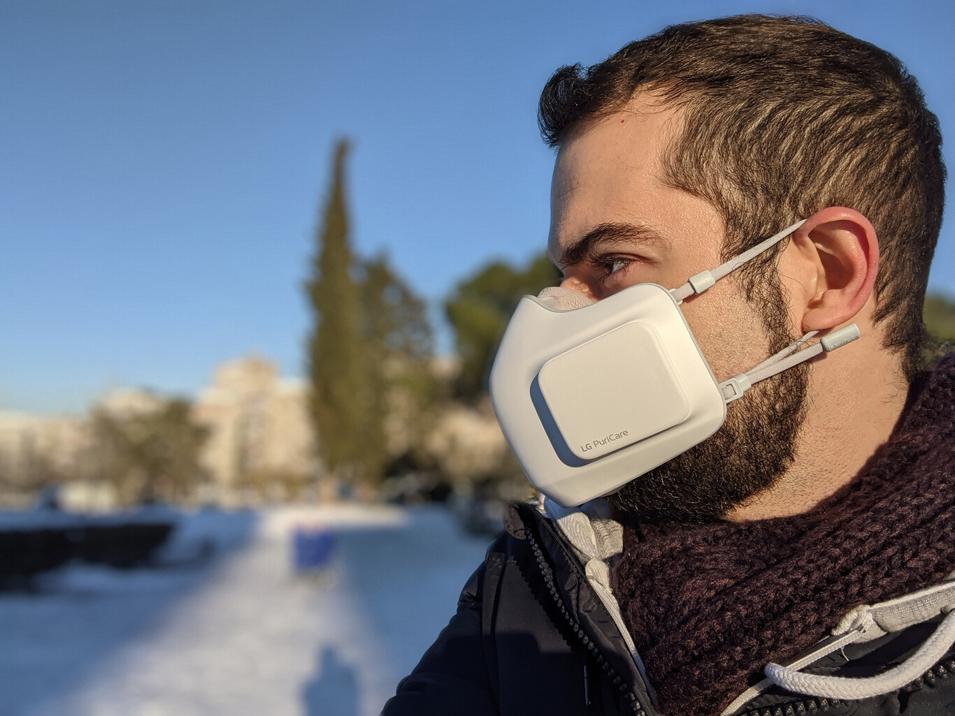 LG PuriCare Air Purifying Mask, análisis con características, video y ...