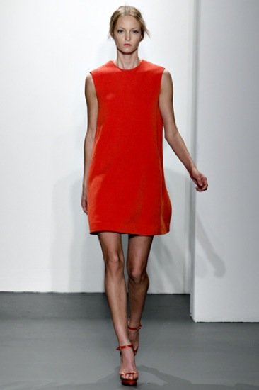 Tendencias Primavera 2011: el dominio del rojo en la ropa