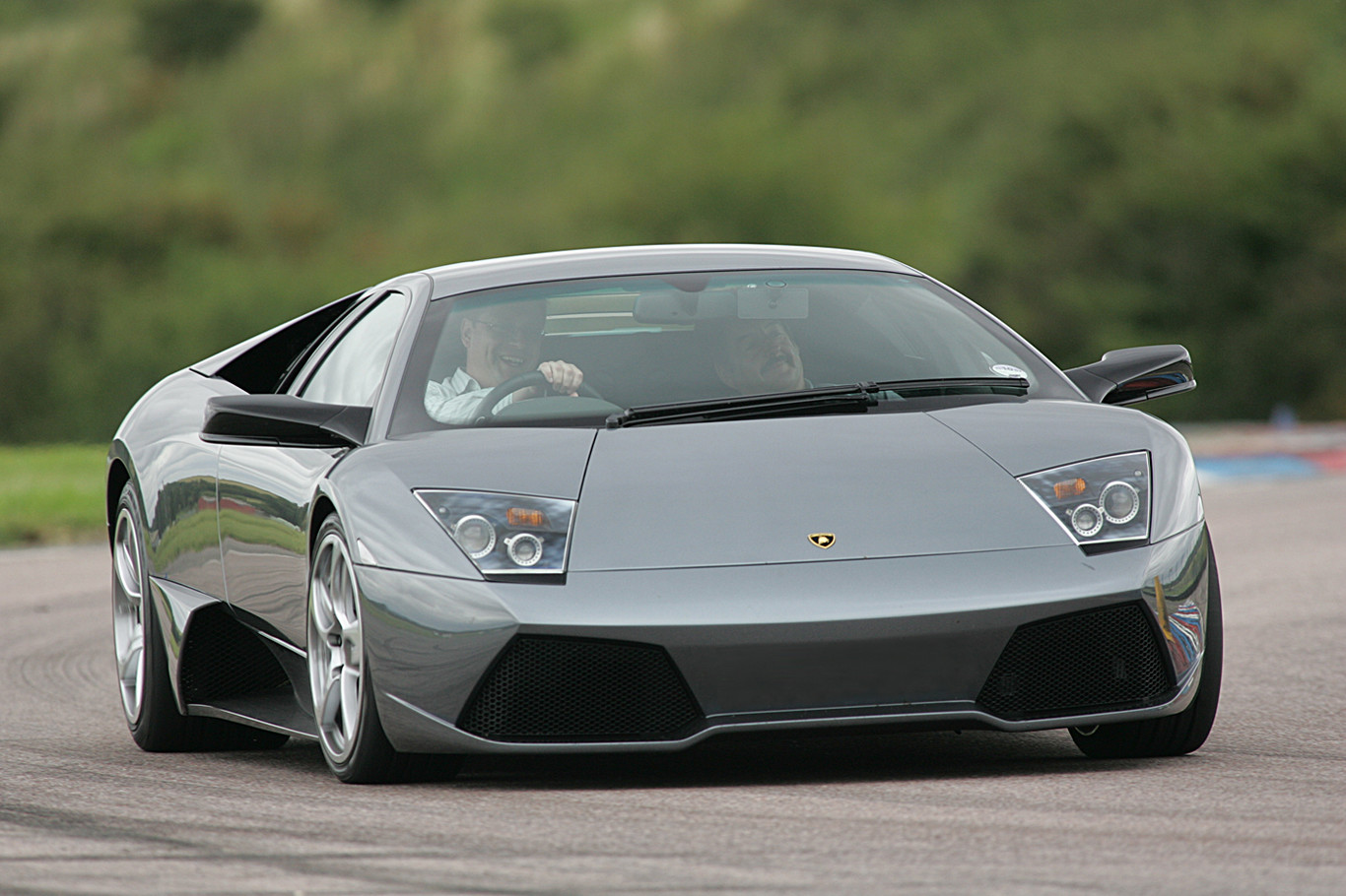 Este es el origen de los nombres de los autos Lamborghini