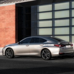 Lexus ES 300h y RC 300h 2019, prueba contacto: híbridos de lujo con ...