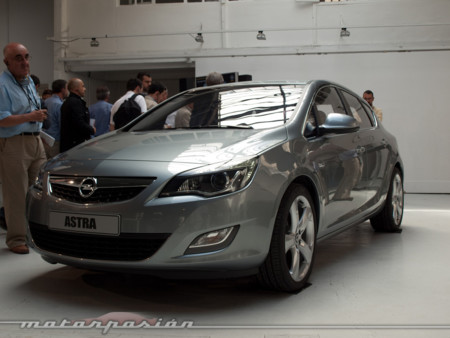 Nuevo Opel Astra, primeras impresiones en vivo