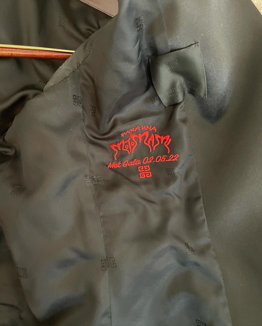 Rosalía even defended her Motomami aesthetic at the MET 2022 Gala party ...