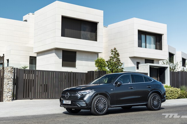 Probamos el Mercedes-Benz GLC 300 e Coupé: puede parecer otro SUV ...