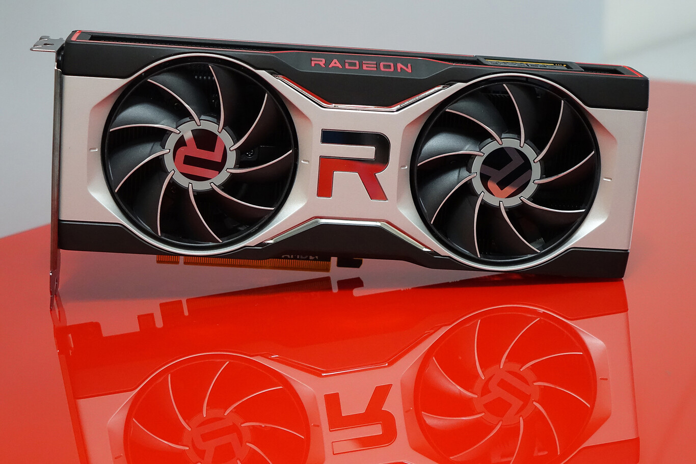 AMD Radeon RX 6700 XT, análisis: review con características, precio y ...