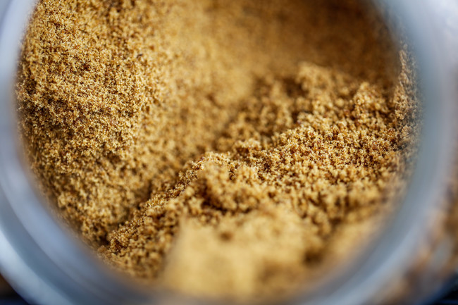 Azúcar de coco: propiedades, beneficios y su uso en la cocina