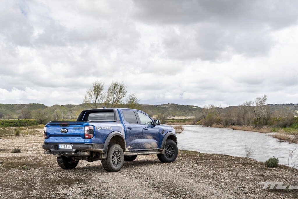 Prueba Ford Ranger Raptor diésel 2024: características, impresiones ...