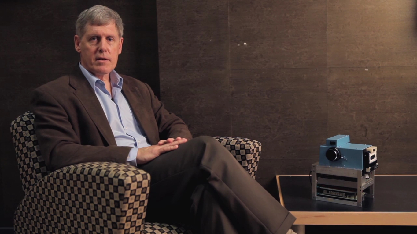 Steve Sasson, el inventor de la primera cámara digital de la historia