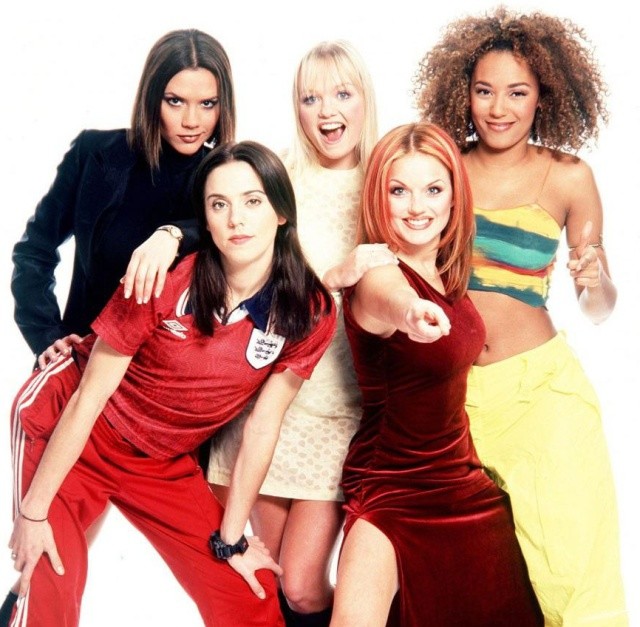 El espíritu de Mel C revive de nuevo. Los pantalones de chándal Adidas ...